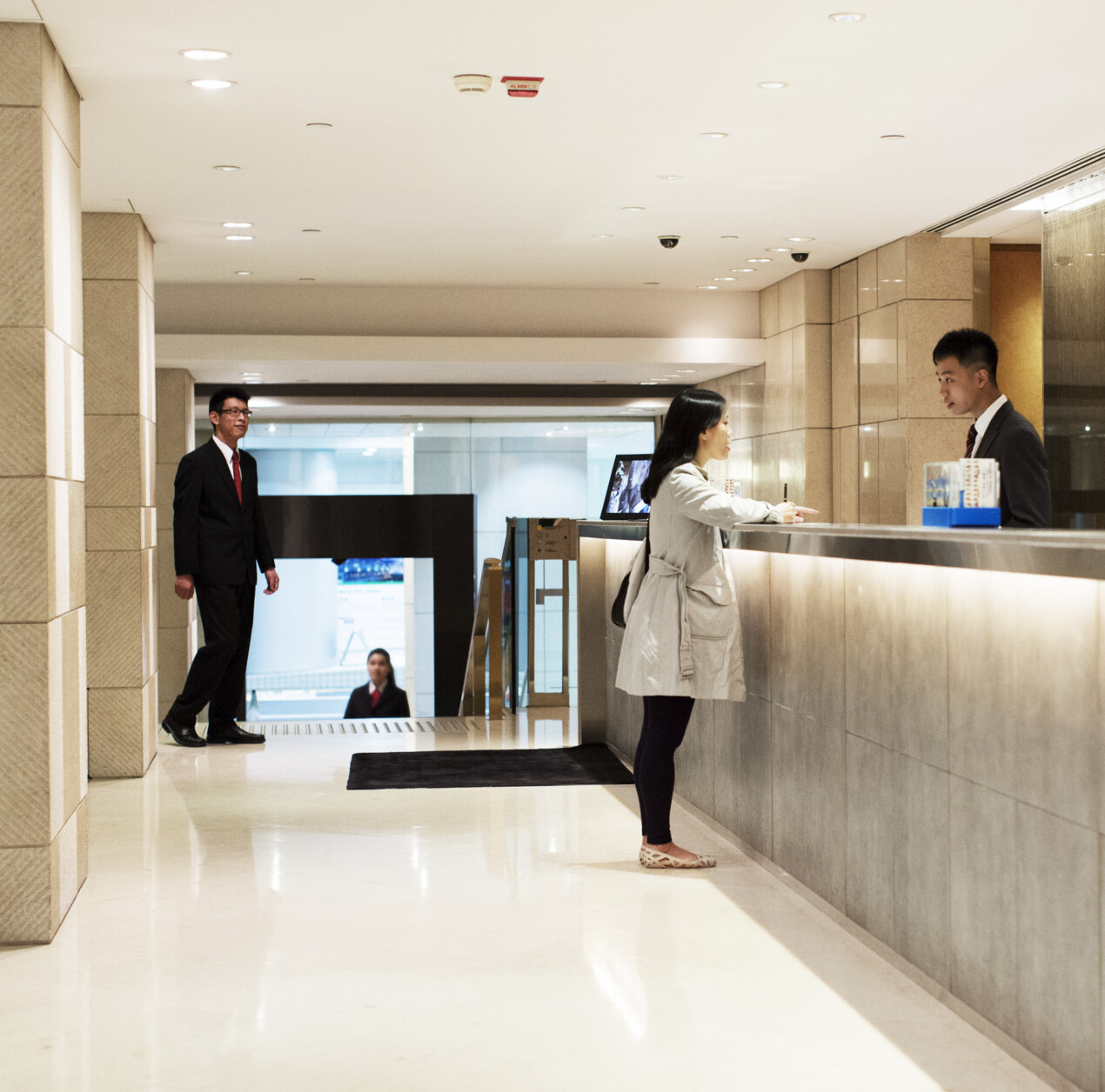 Reception& Concierge